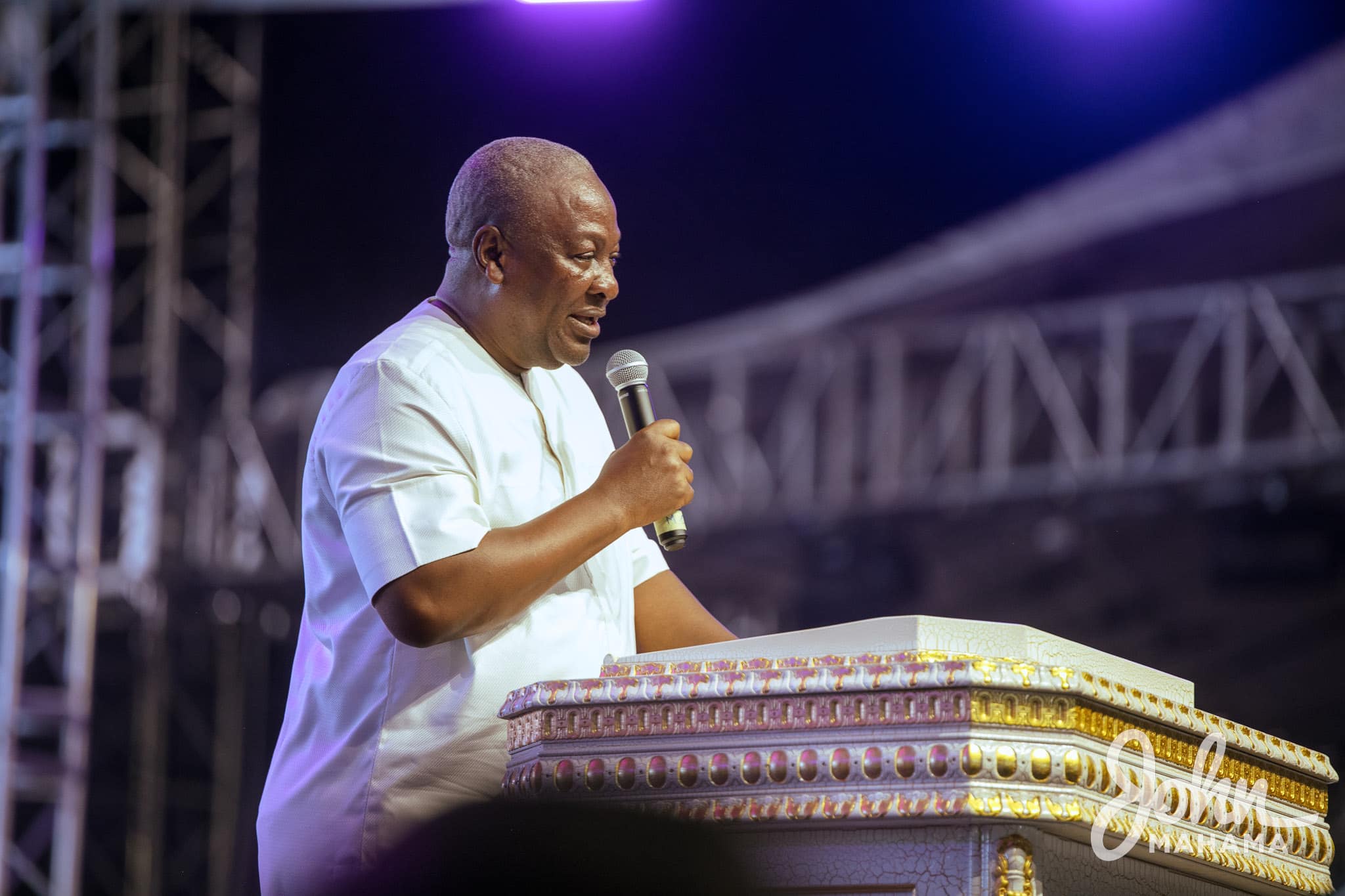 I’ll build equal society - Mahama promises