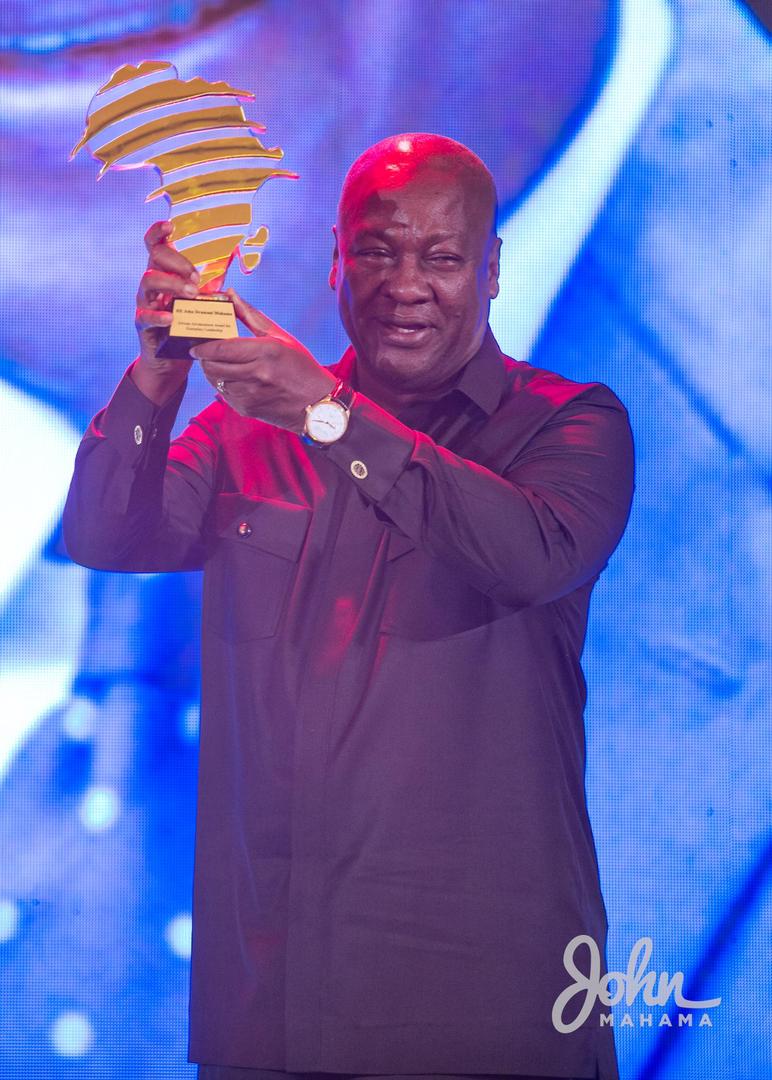 Mahama celebrated at Africa Heritage Awards in Lagos for his exemplary ...
